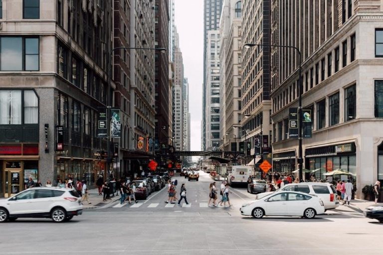 Explore Chicago: Ultimate Street Guide